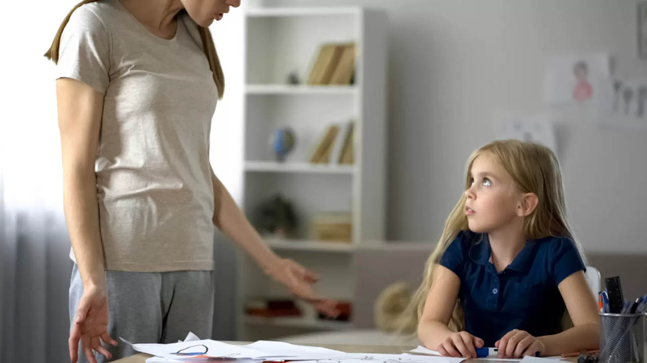 How growing up with critical parents shapes everyday speech: 7 key phrases