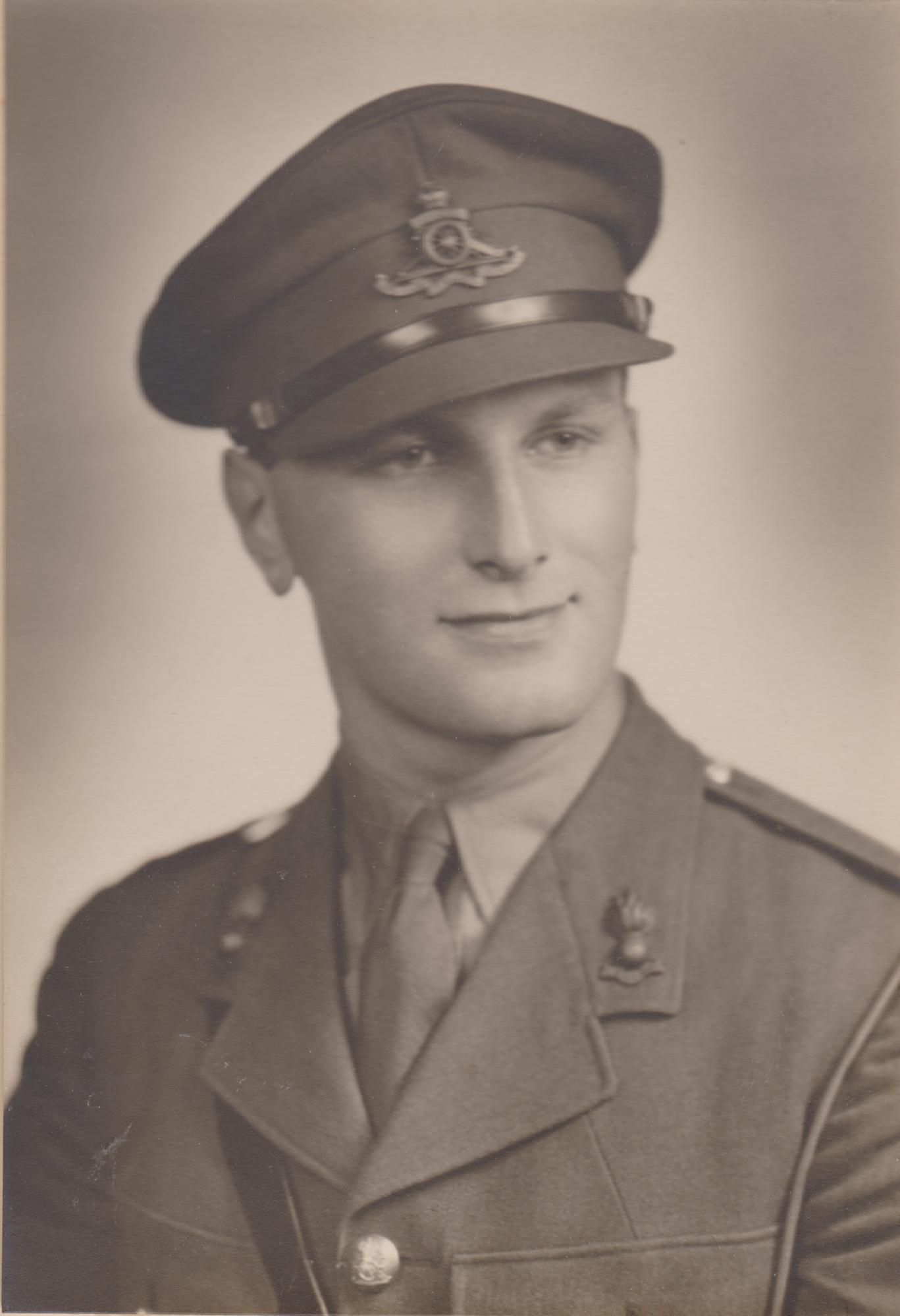 Talk 'bridges generations' – Lewes remembers the Holocaust