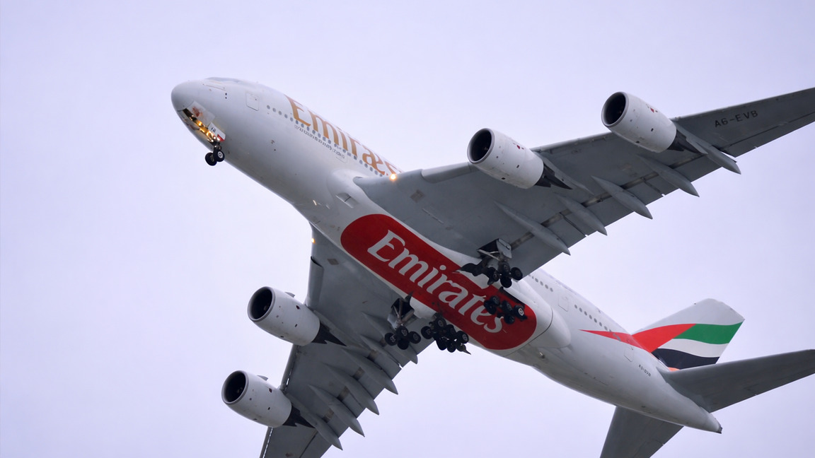Rare overhead view of a jet battling sudden winds