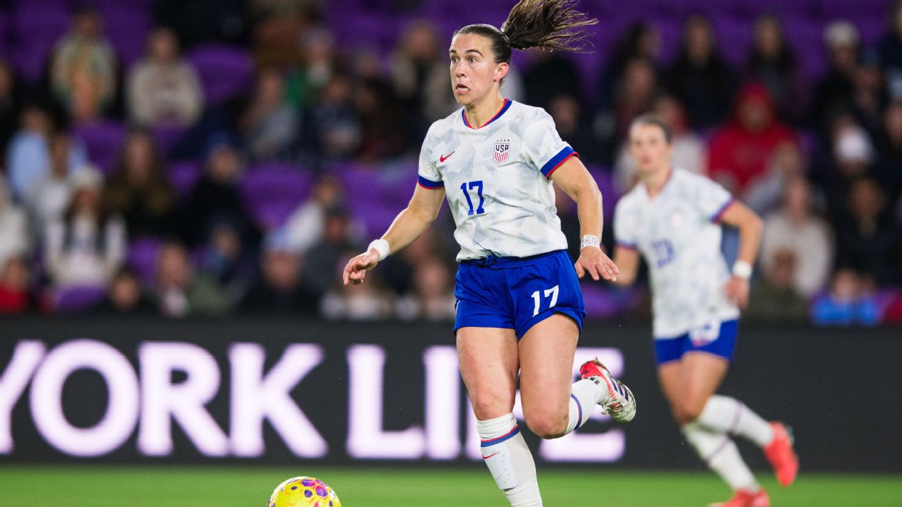 Man City sign USWNT's Sam Coffey from Portland Thorns