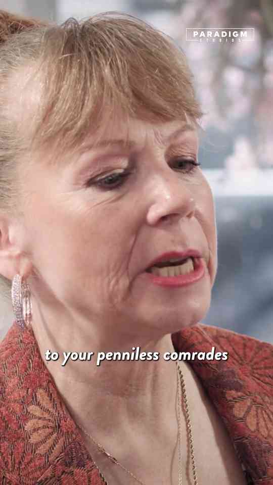 Rich Karen harasses poor employee