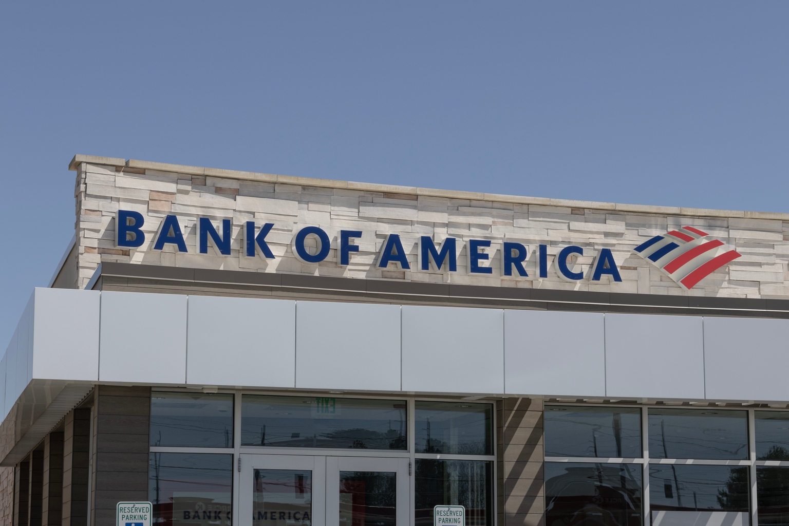 Bank of America Q4 earnings beat, helped by a resilient consumer and ...