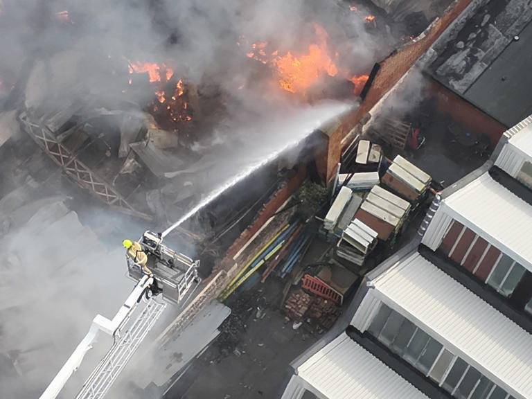 Major factory fire in Wolverhampton causes toxic smoke