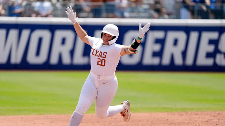 Several Texas Longhorns tabbed with major preseason honors