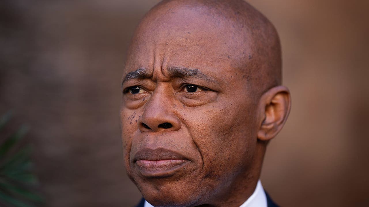 Eric Adams crypto coin crashes: Latest