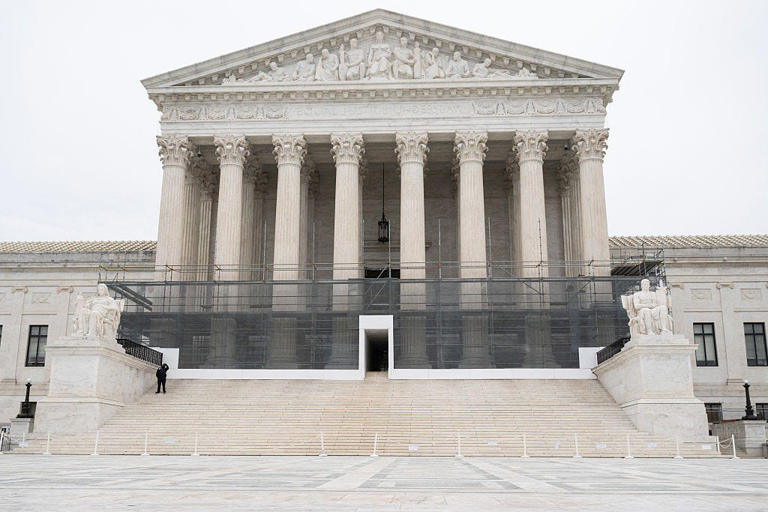 What time is Supreme Court tariff ruling today? SCOTUS tariffs, stream