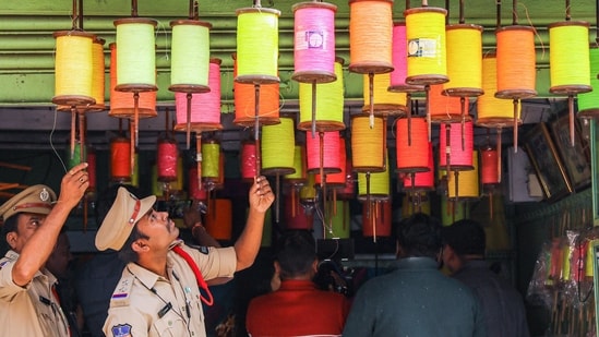 UP man dies in Telangana after kite string cuts neck while riding two ...