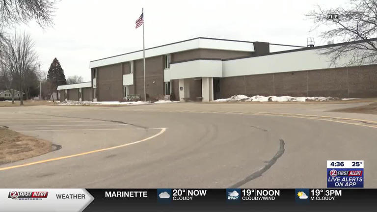Oshkosh school board to vote on revised budget cuts