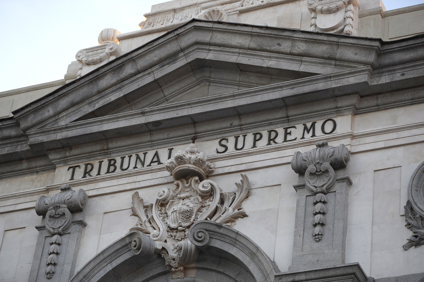 El Supremo designa al tribunal que juzgará a Ábalos en el primer juicio ...