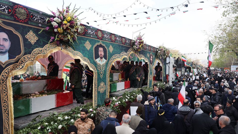 Iran unrest: MEA's new advisory urges Indians to avoid travel to the ...