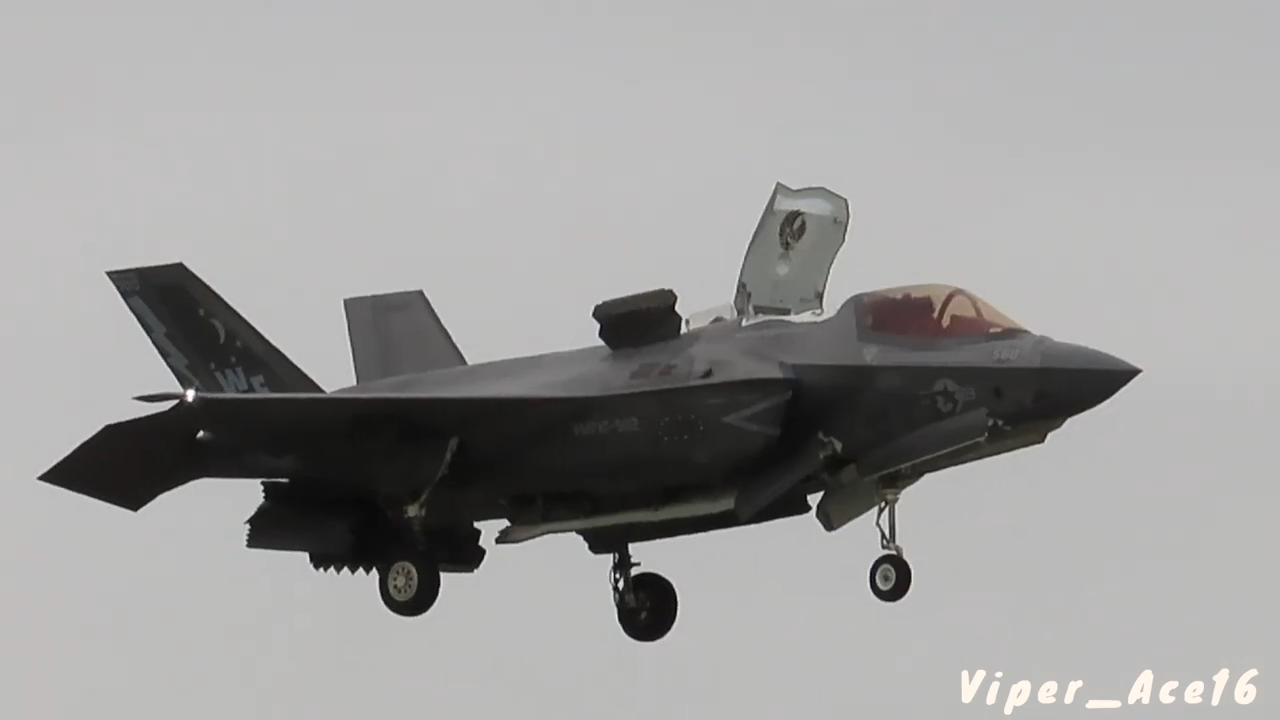 Watch how this jet dominated the field