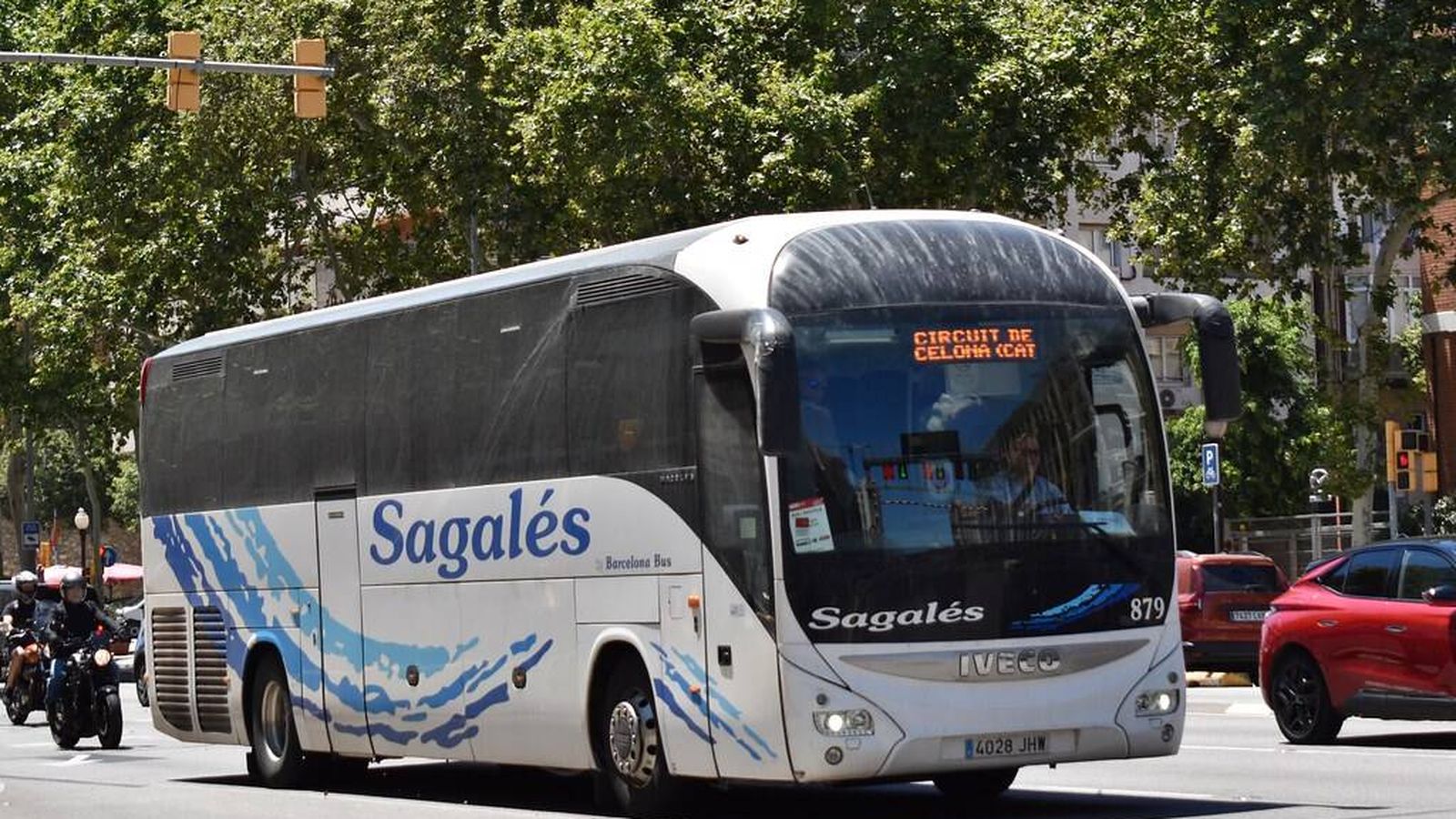 El insólito autobús de Barcelona que solo circula dos veces al año y ...