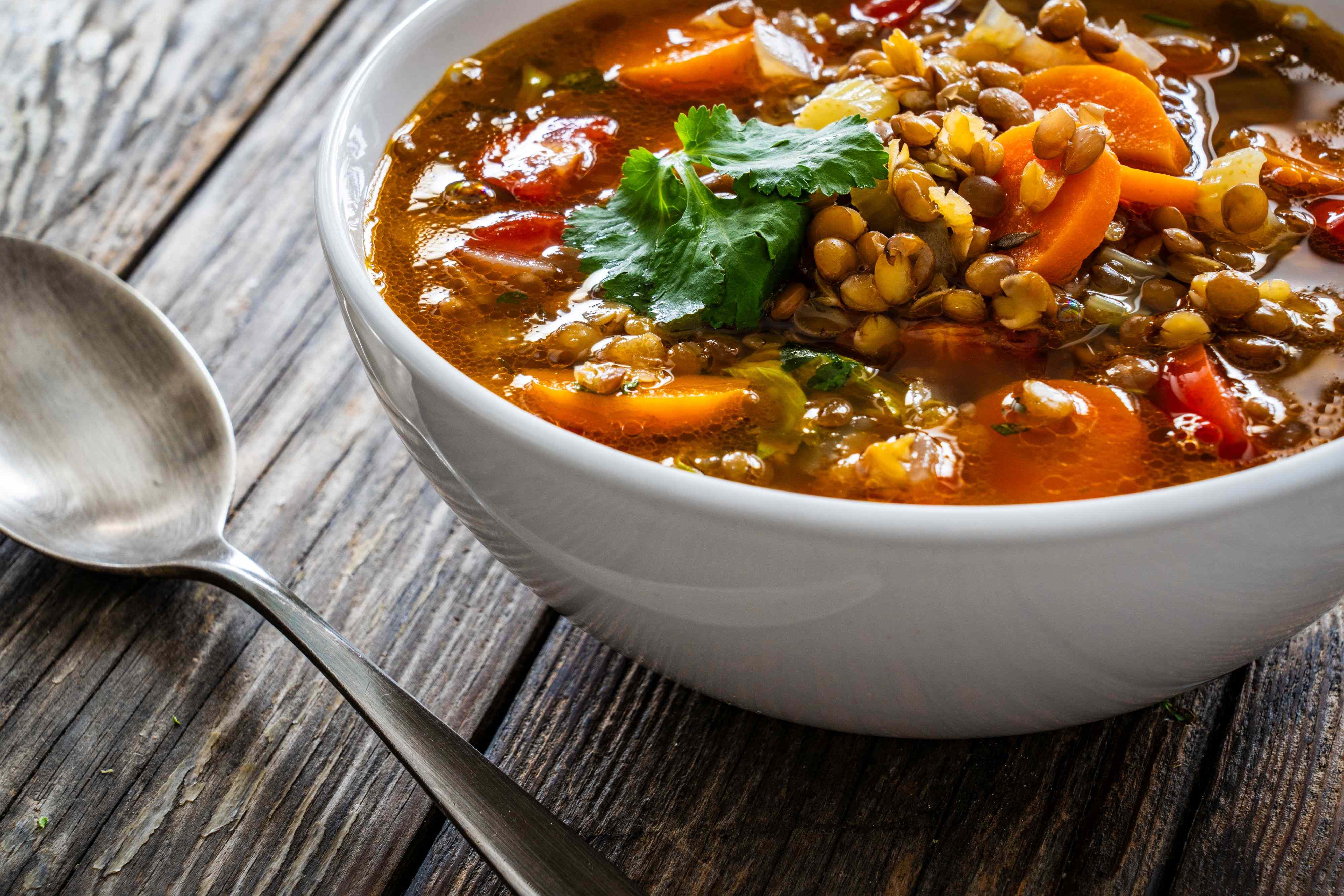 7 soups that won't spike your blood sugar