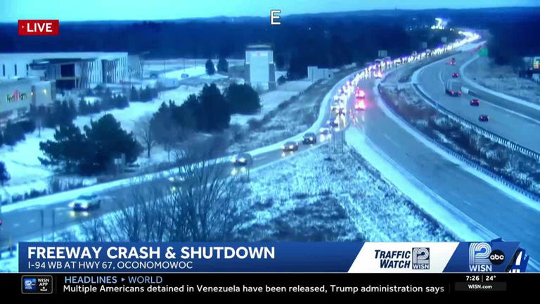 Crash closes I-94 westbound at Highway 67 in Oconomowoc
