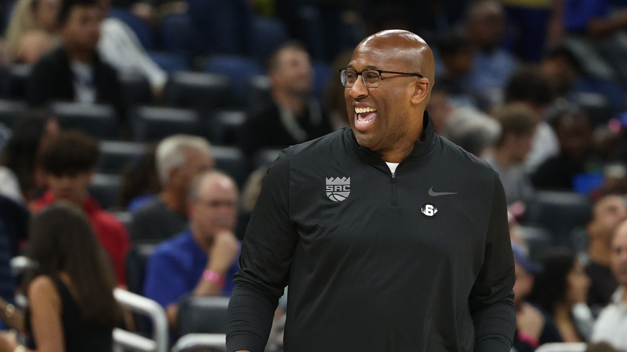Knicks coach Mike Brown discusses Kings tenure ahead of 'emotional' return