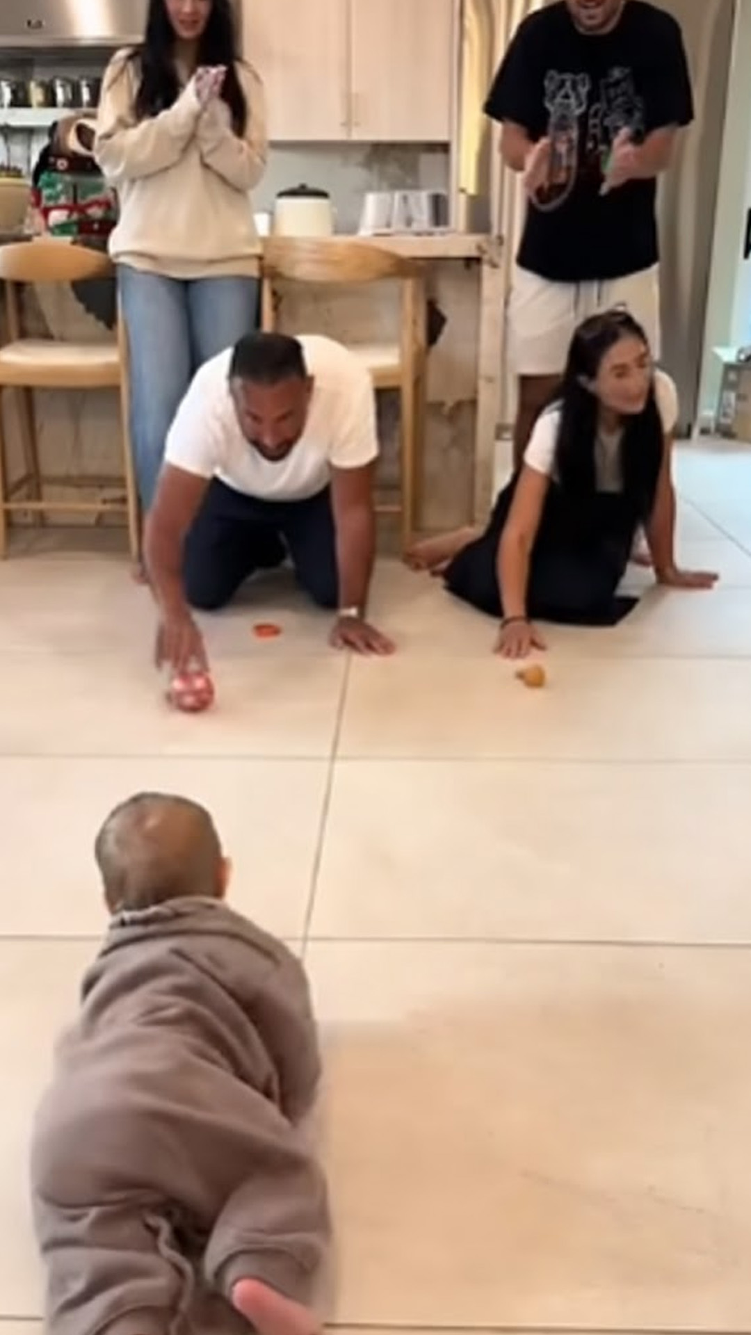 Grandpa or grandma: who wins