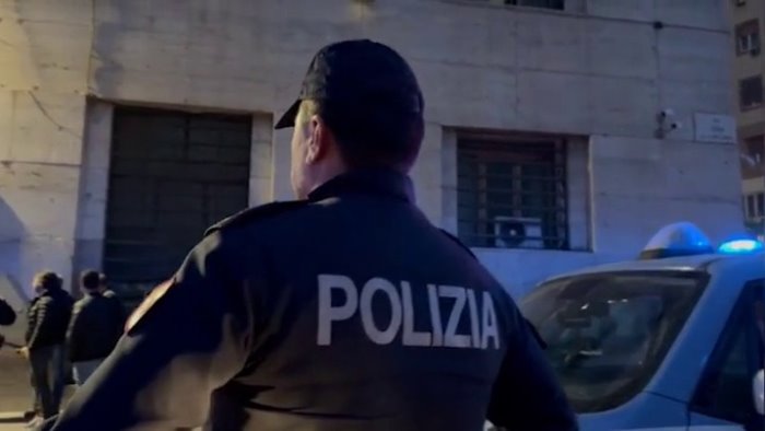 Maxi operazione della polizia: due arresti, sequestrate armi e droga