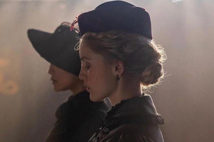 Burnley-born actress sharing silver screen with Hollywood icon Pierce ...