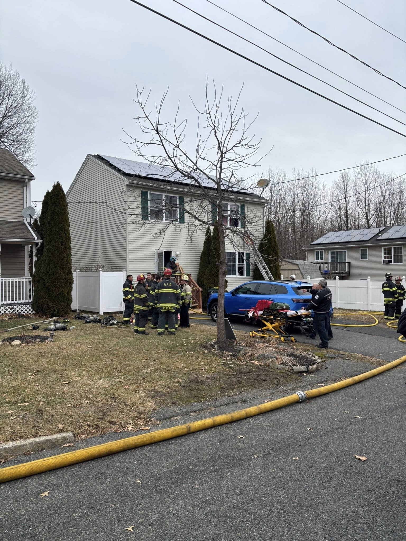 Man dies in Springfield house fire, two children rescued safely