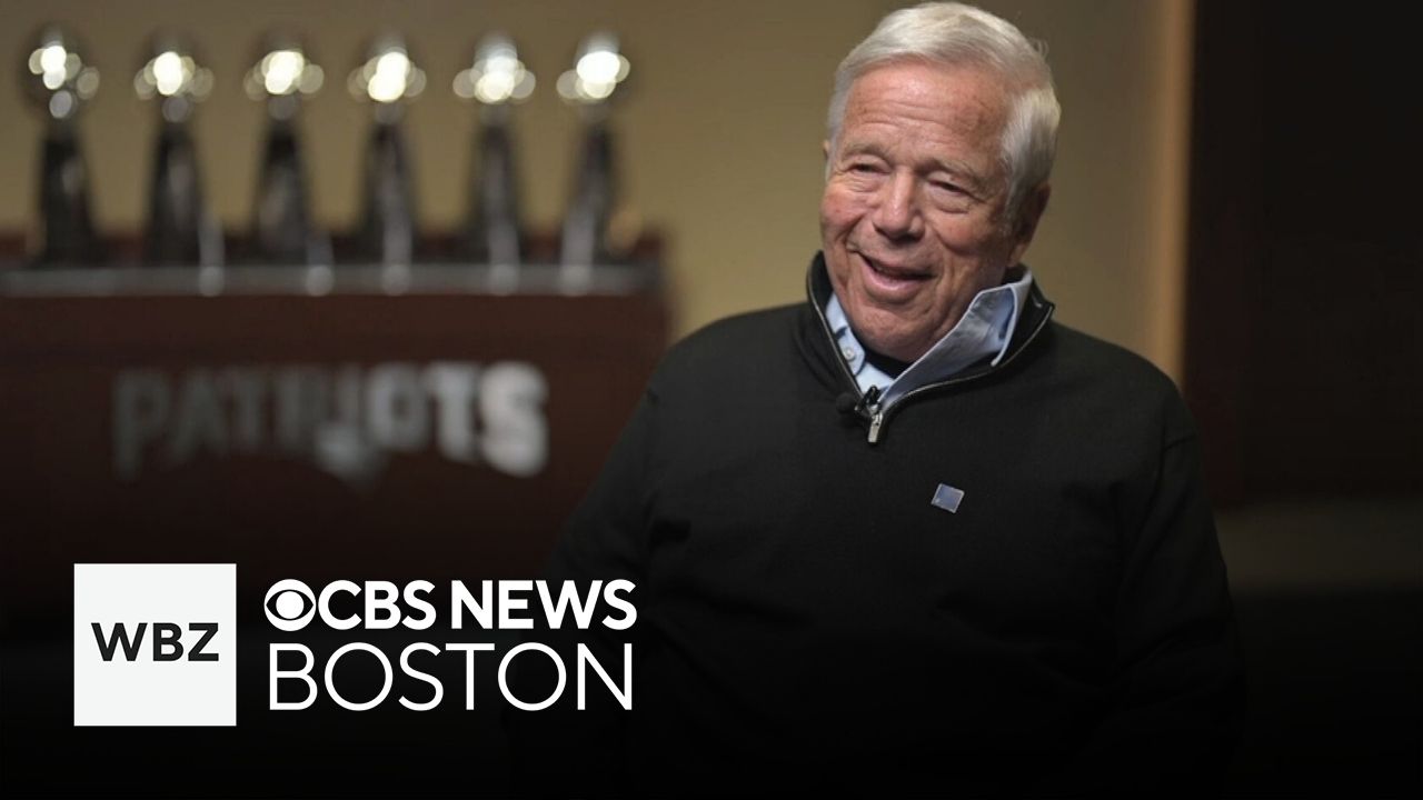 Patriots owner Robert Kraft says Gillette Stadium crowd reminded him of ...