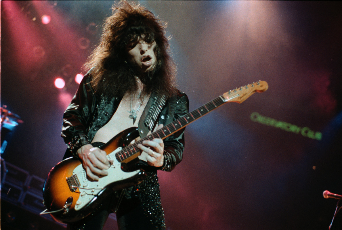 Iconic '90s band announced as special guest for 2026 rock tour