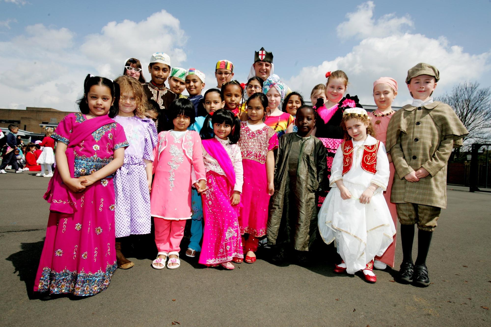 School days: 27 pictures of pupils, parents and staff at Northampton ...