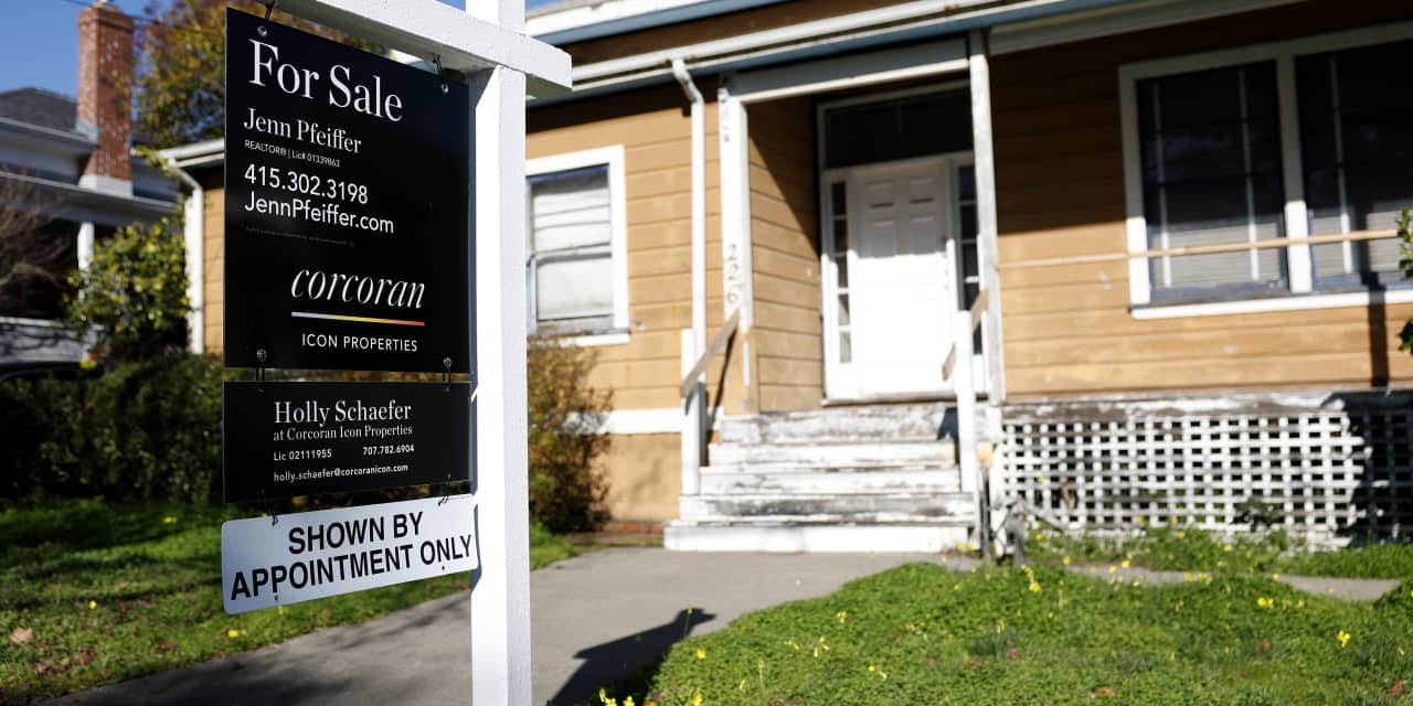 Here’s how the housing market can rebound from one of its worst years ...