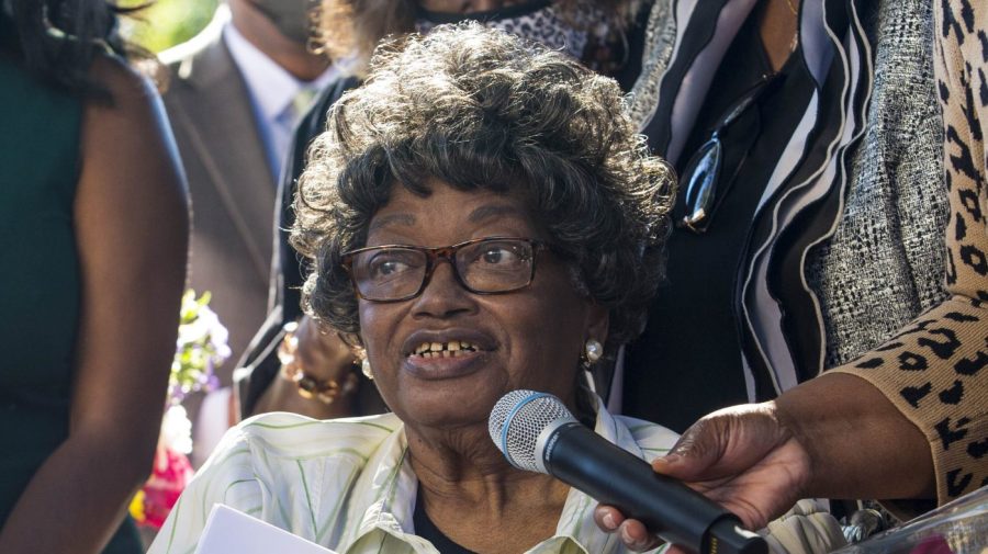 Claudette Colvin, who refused to move seats on a bus at start of civil ...