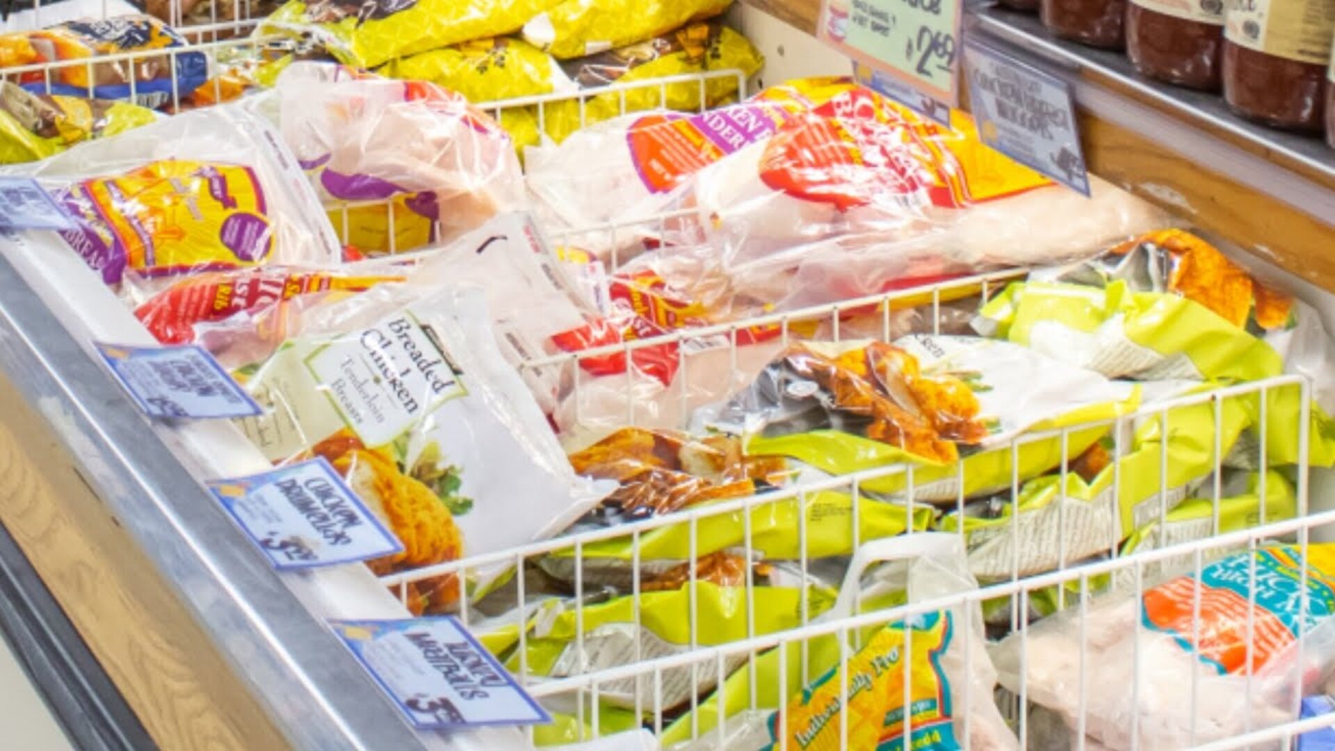 Grocery stores you should & shouldn't buy frozen food from