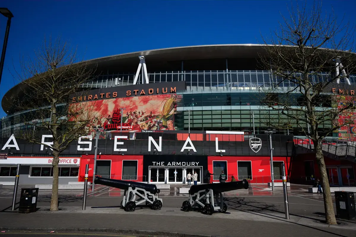 Former Liverpool coach confirms Arsenal move