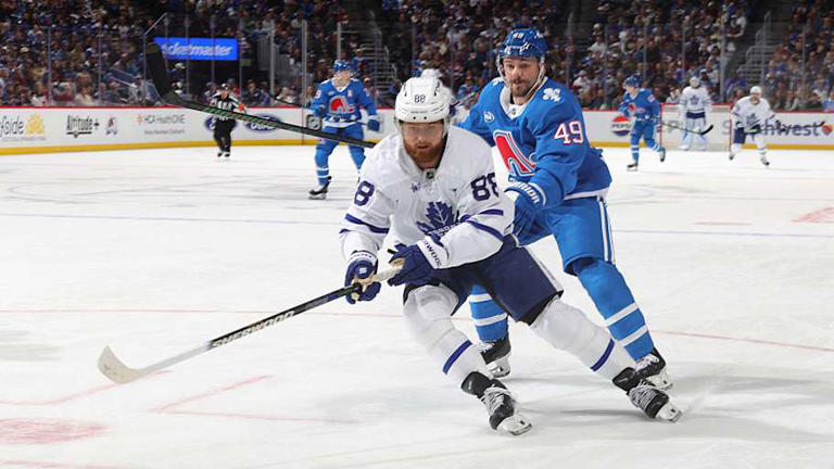 Maple Leafs snap Avalanche’s 17-game home streak on Nordiques Night