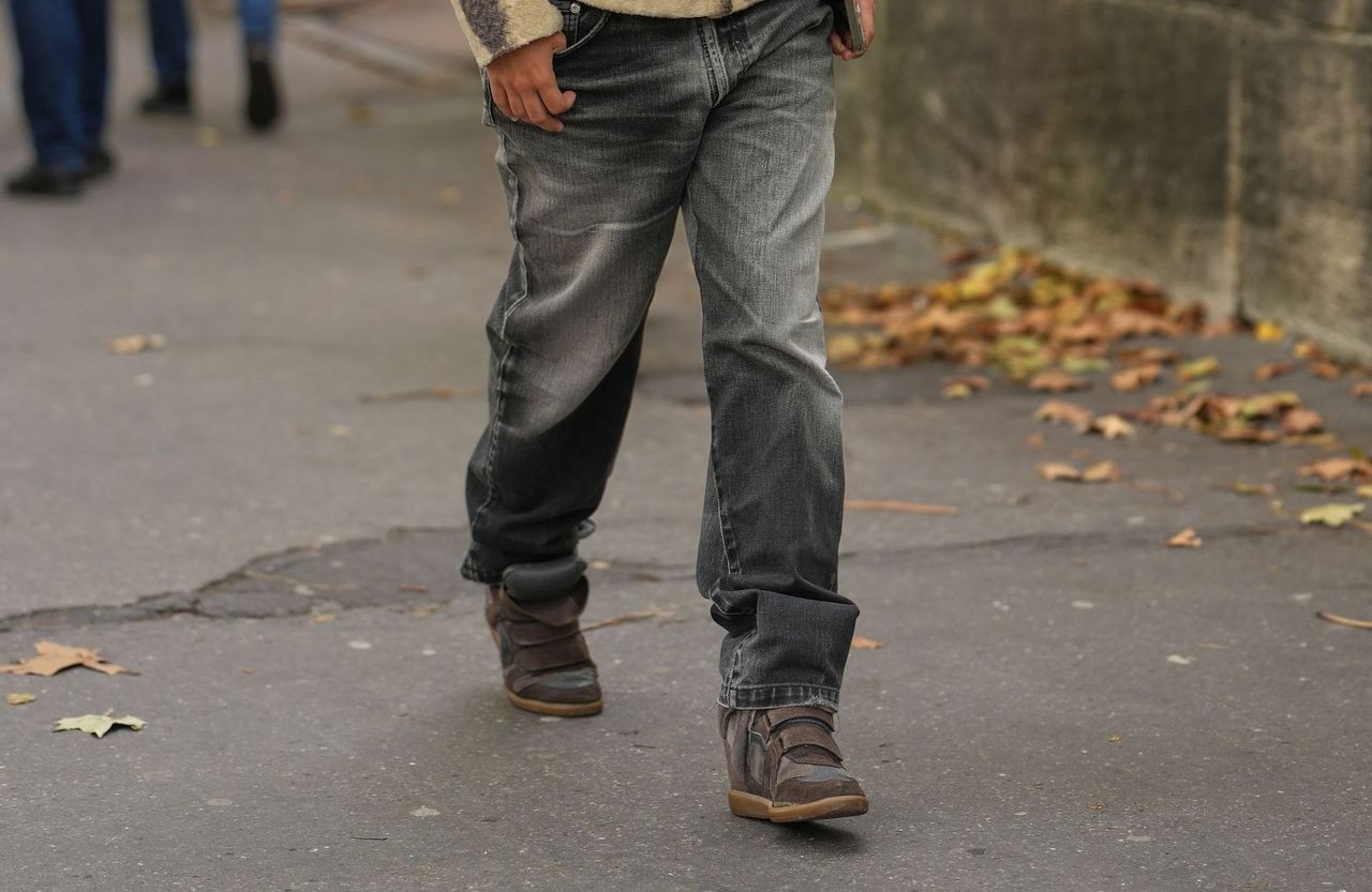 Pourquoi j’ai changé d’avis sur les baskets compensées Isabel Marant