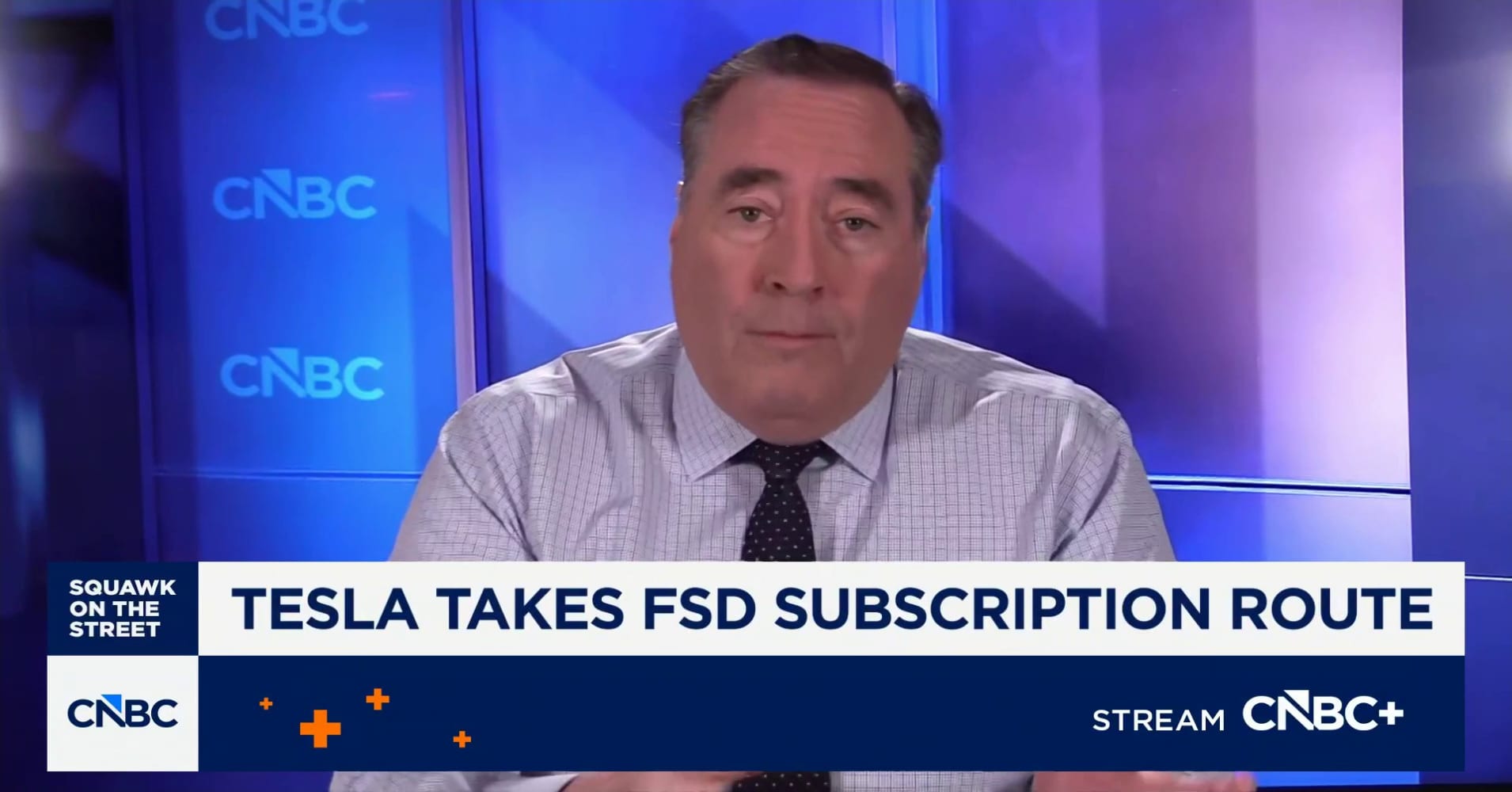 Tesla takes full self-driving feature to a monthly subscription