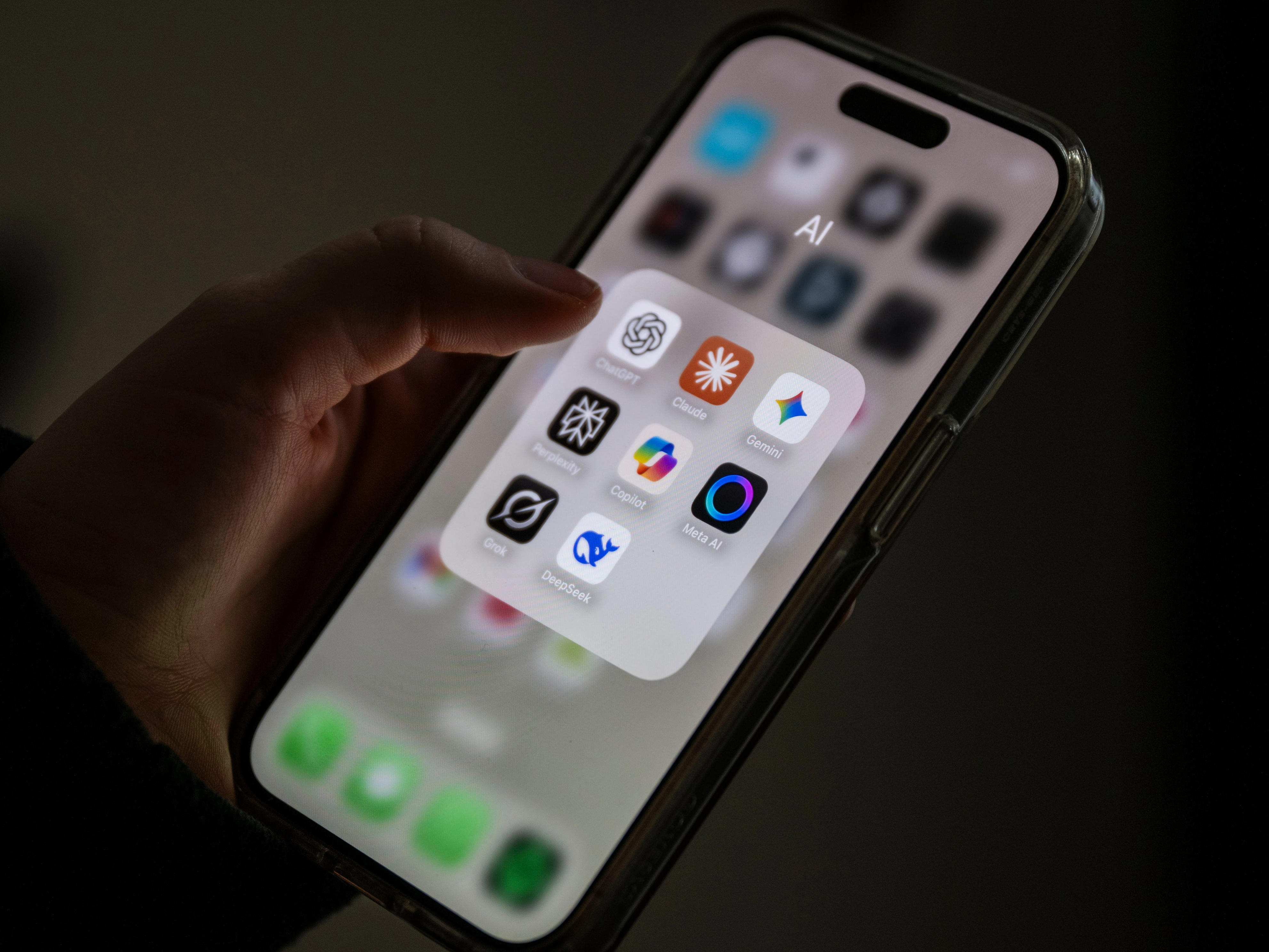 Walmart's head of AI reveals the key difference between its shopping ...