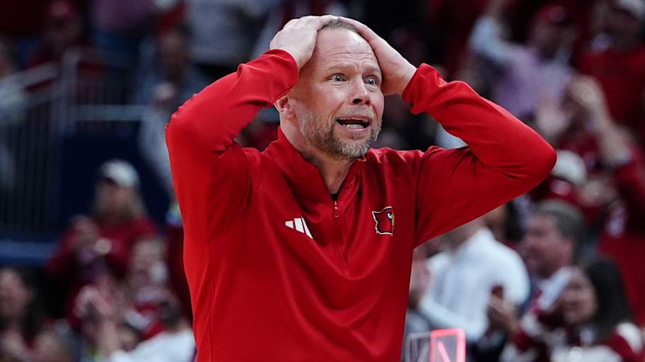Pat Kelsey says quiet part out loud about Louisville basketball without ...