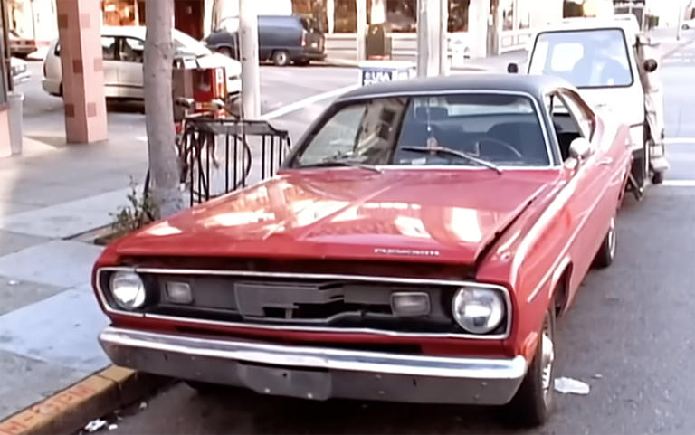 There's an unexpected car in Cake's 'I Will Survive' video from 1996 ...