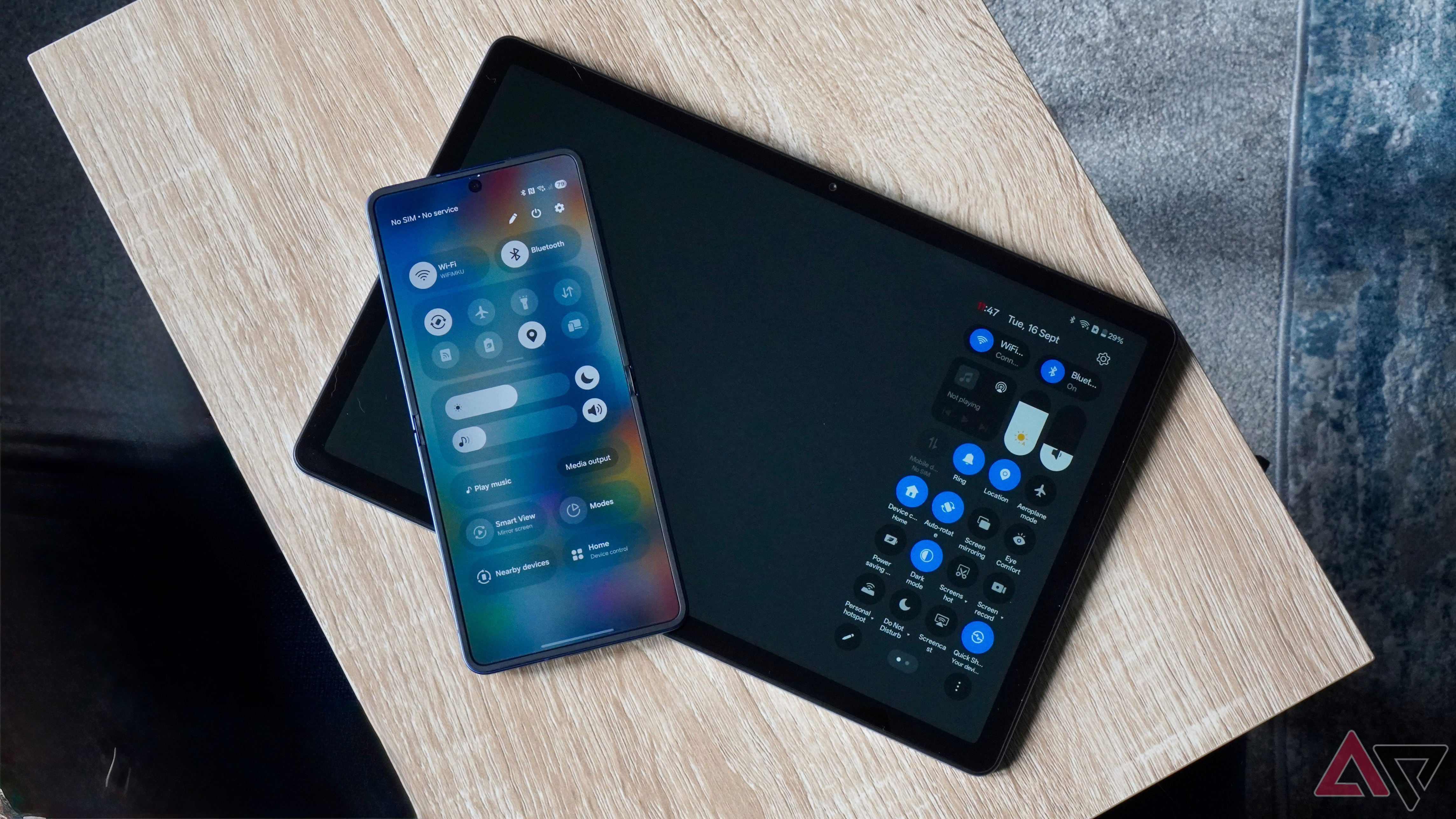 Android 17’s split notification shade looks inevitable on foldables