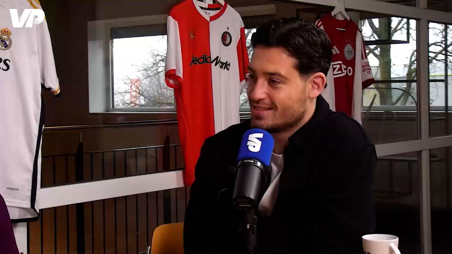 Complimenten voor belangrijke beslissing van Ajax: 'Ze doen hier echt ...