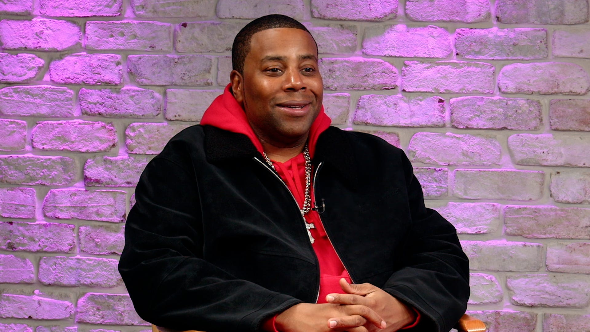 Kenan Thompson loves a dad joke. He proves it in his new book.