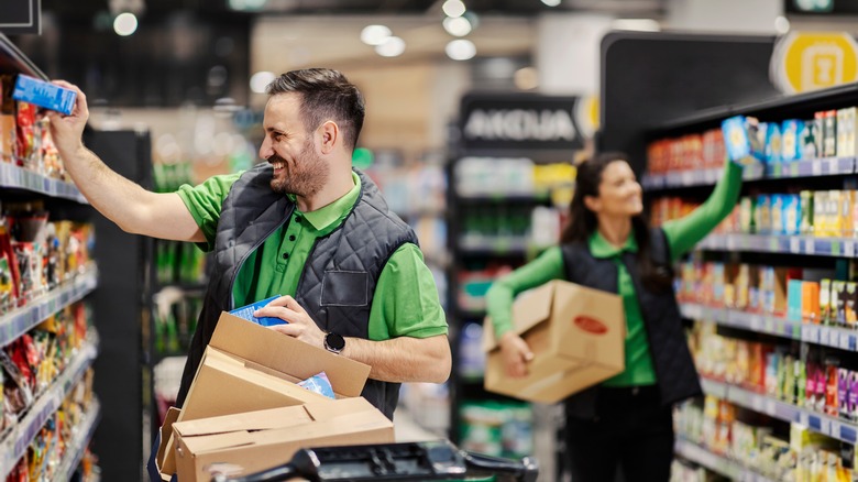 9 red flags that could indicate a bad grocery store