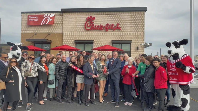 Chick-fil-A opens new Rhode Island location in East Greenwich