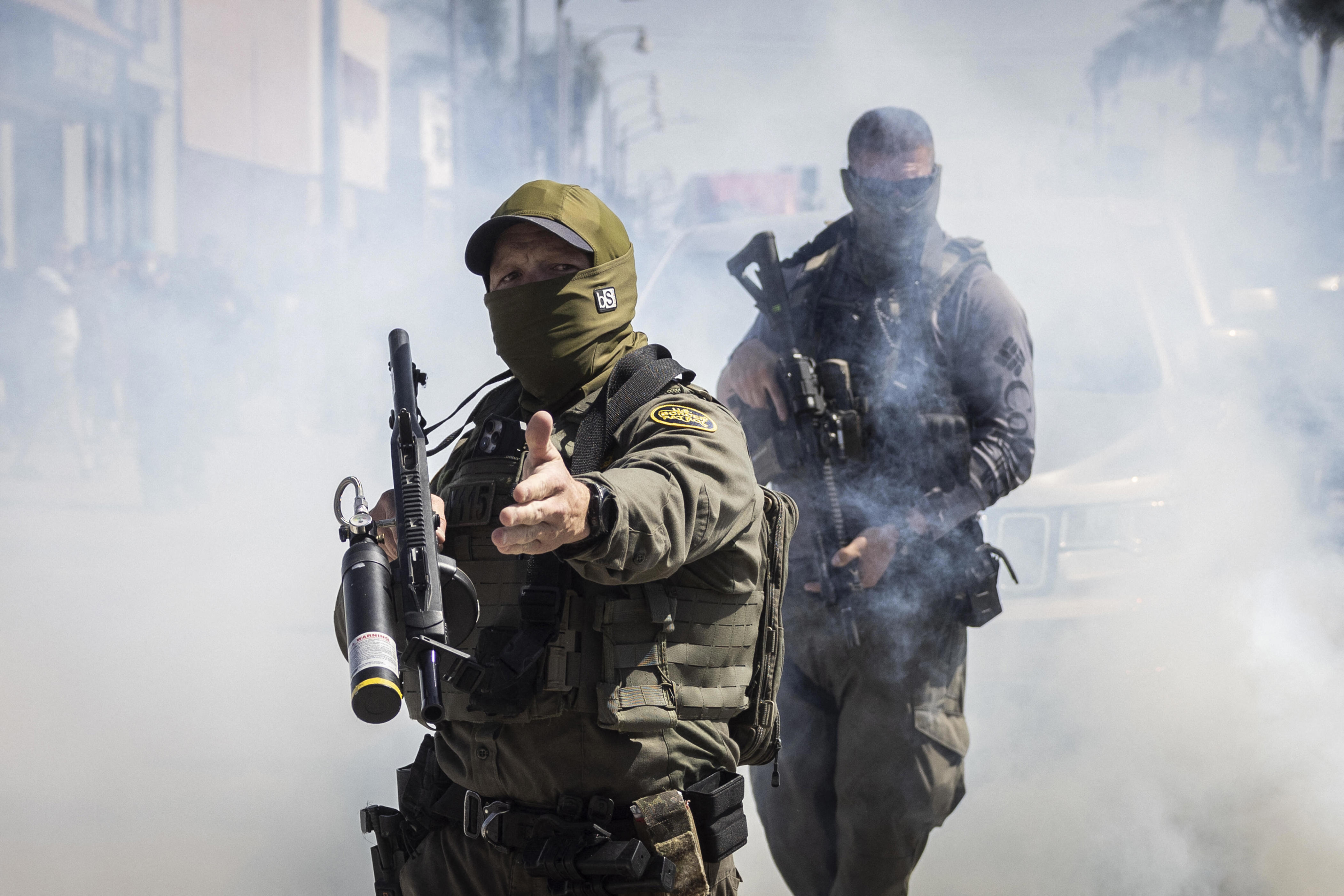 California bill aims to empower citizens against federal officers