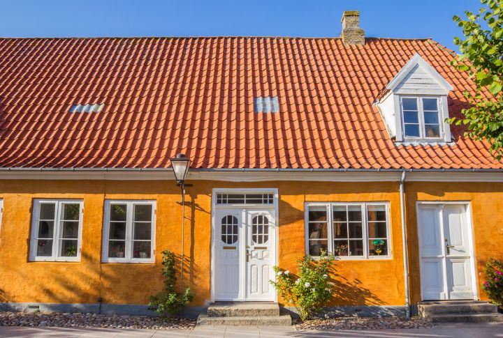 15 home improvements that might annoy your neighbors