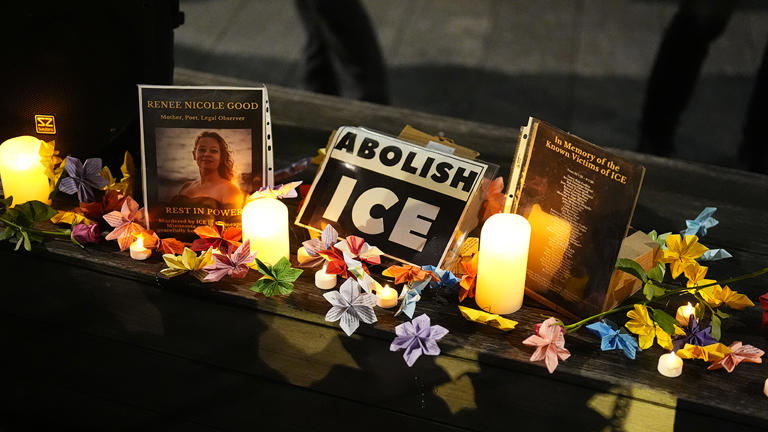 Bill Ackman defends donation to ICE officer who shot Minnesota woman ...