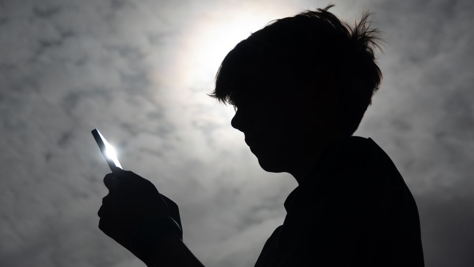 YouTube will let parents stop their teens from endlessly scrolling ...