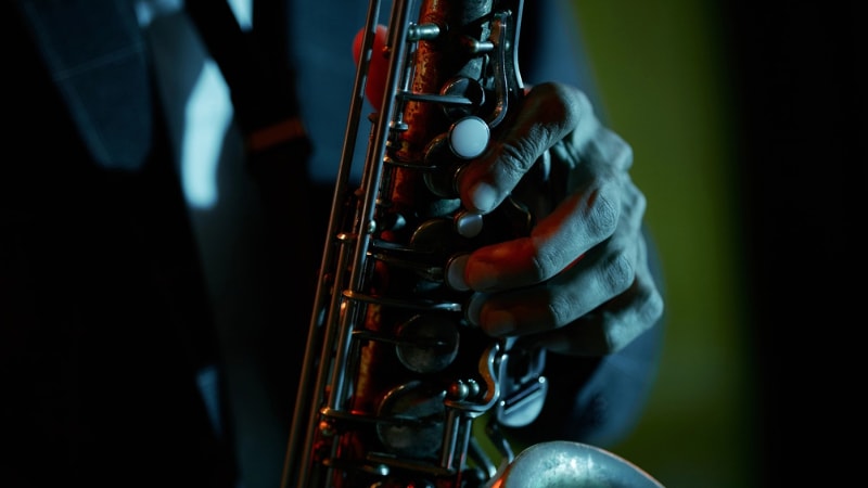 Hudební scéna smutní: Zemřel saxofonista Pavel „Bozez“ Novotný. Byl ...
