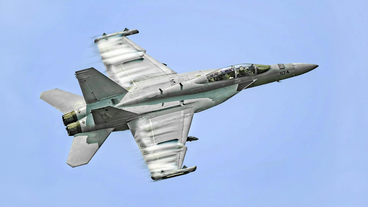 Why top militaries still rely on these aging warplanes in real combat