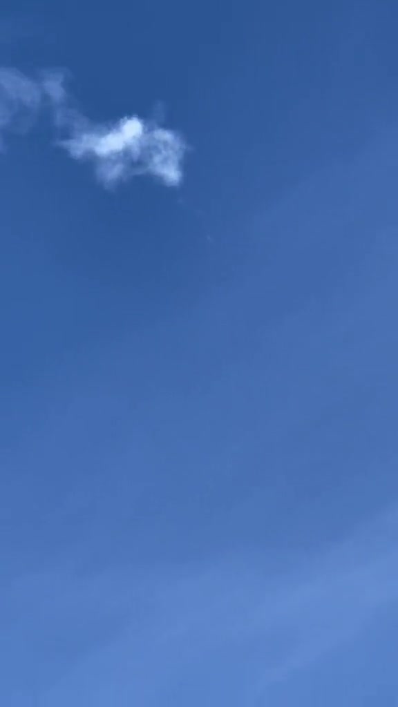 Rookie rocket builder challenges uncle in Der Red Max launch