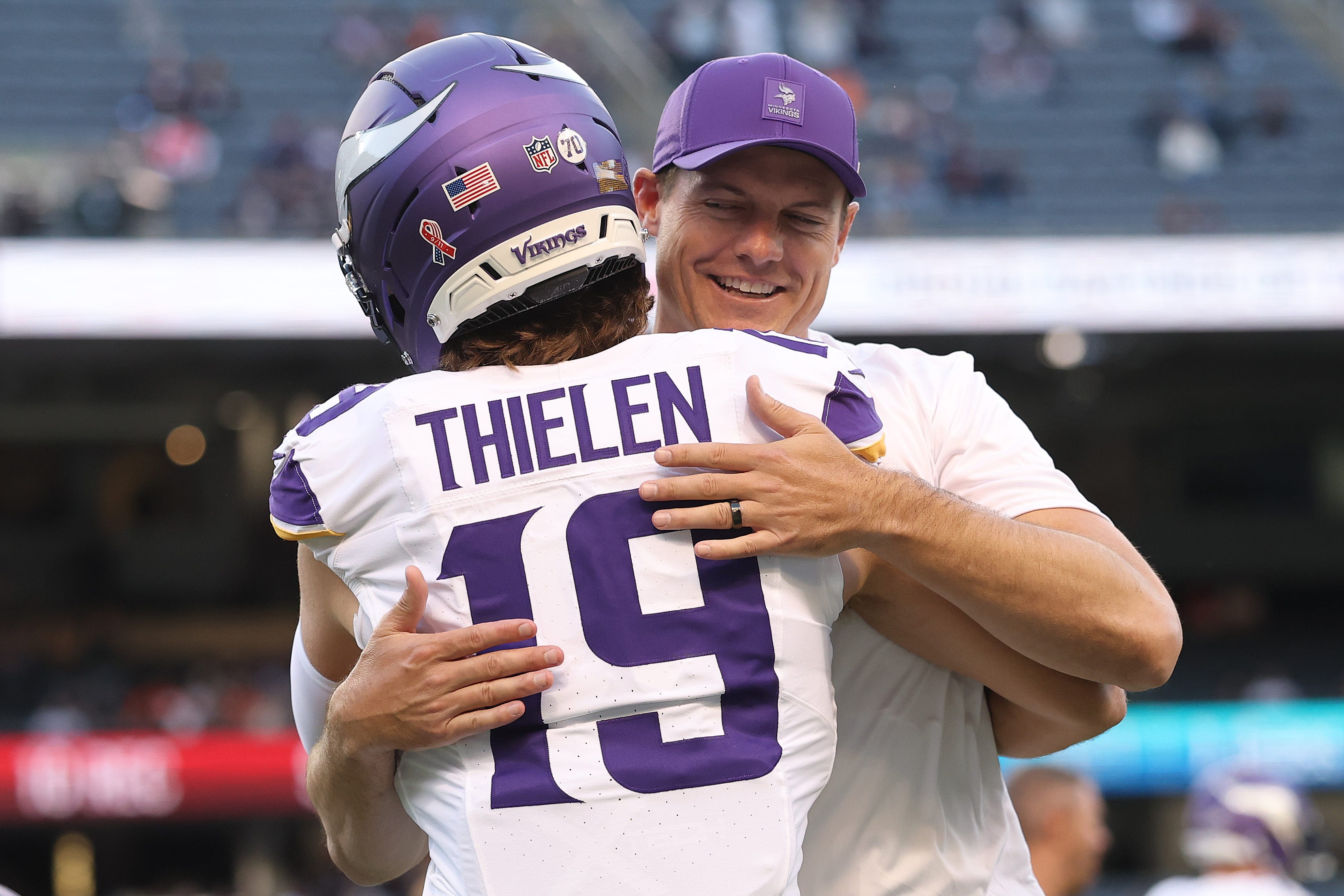Minnesota native and long-time Viking Adam Thielen announces retirement
