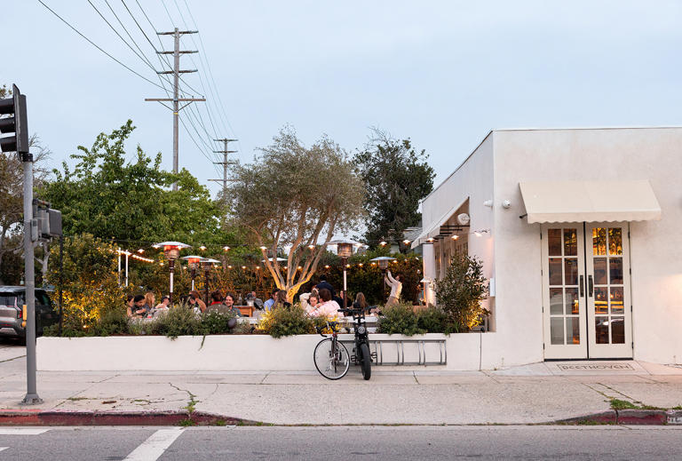 Mar Vista’s popular Beethoven Market faces a tough blow as it loses its ...